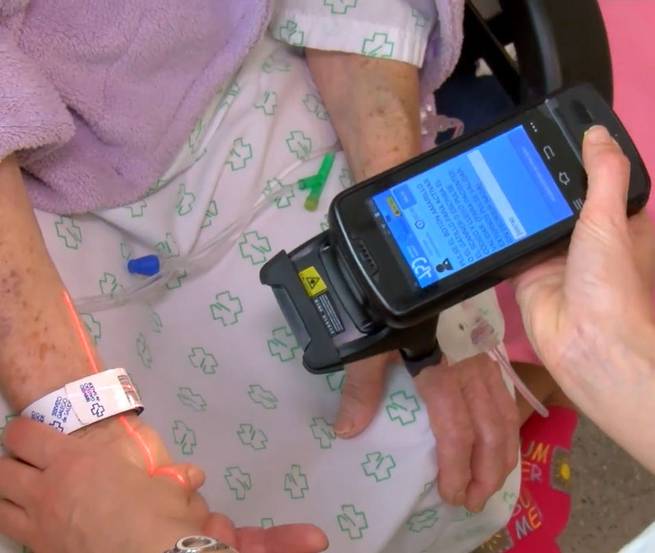 Logiciel de gestion de la médication - Athos™ Mobit - APD, S.A. - d ...