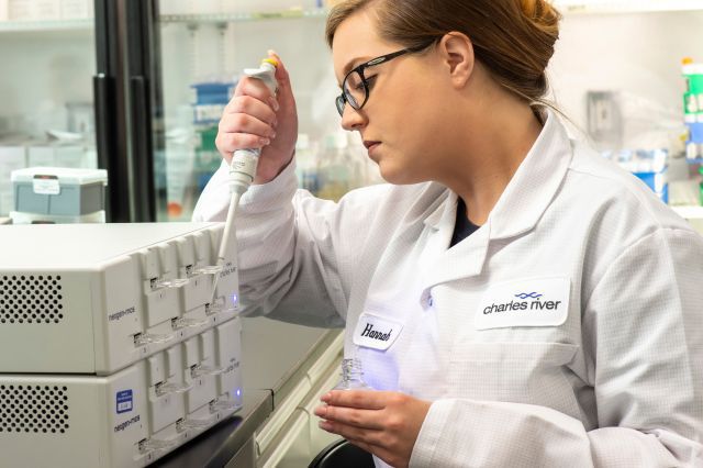 Spectrophotomètre visible - Endosafe® nexgen-MCS™ - Charles River ...