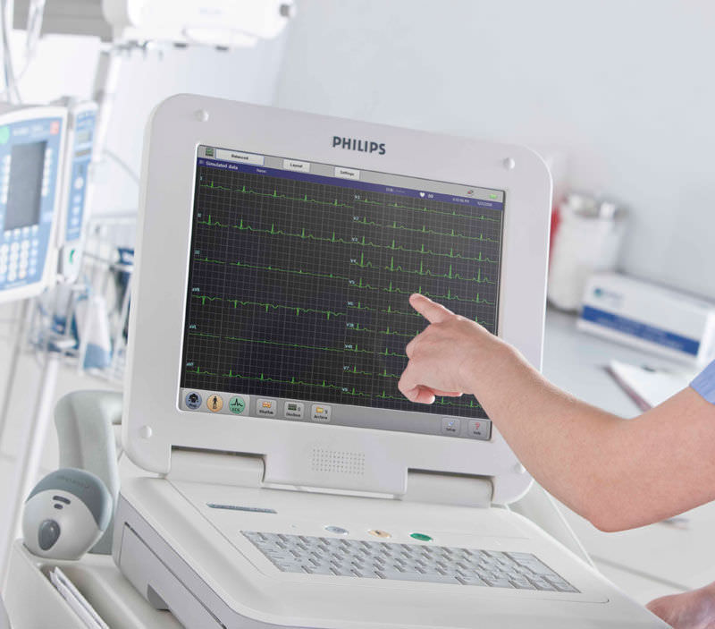 Électrocardiographe 12 canaux - PageWriter TC70 - Philips Healthcare ...
