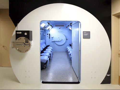 Chambre d'oxygénothérapie hyperbare - HMS 4000 SC - Hyperbaric Modular ...