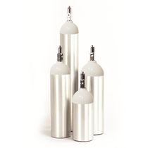 Bouteille de gaz médicaux d'oxygène, Bouteille de gaz médicaux O2 ...