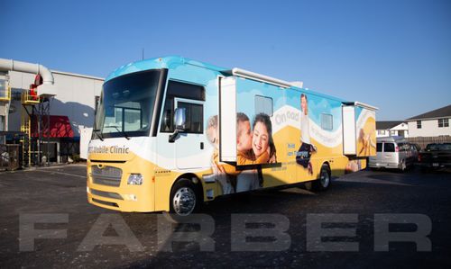 Unité mobile de laboratoire - 16762 - Farber Specialty Vehicles ...