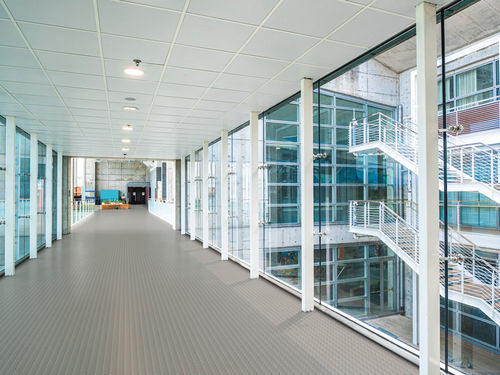 Revêtement de sol en caoutchouc - norament® 825 - Nora - ignifuge